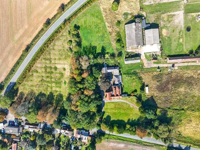 For Sale 8 Bedroom House Essex Essex DLS99926096