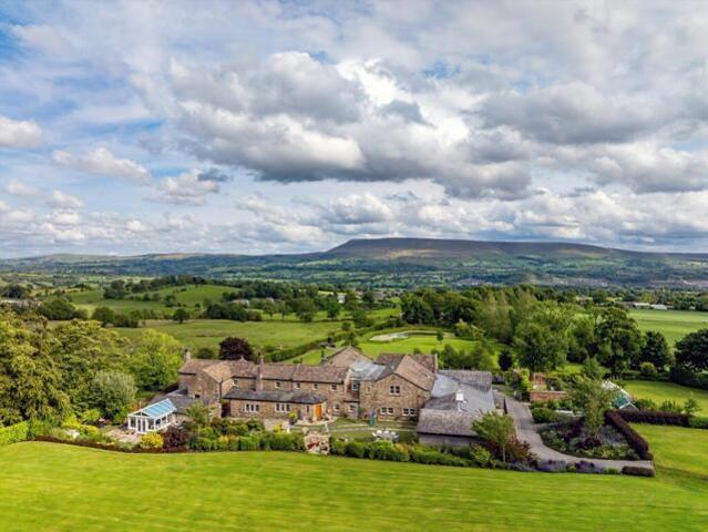 For Sale 8 Bedroom House Lancs Lancashire DLS99572052