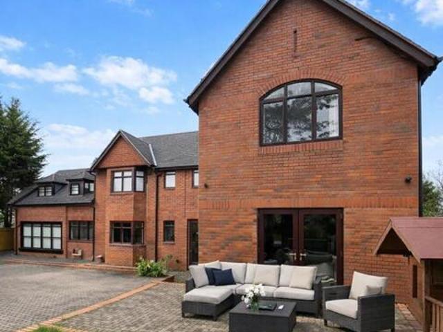 For Sale 9 Bedroom House CF AN CF AN DLS101955421