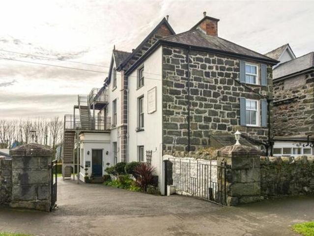 For Sale 9 Bedroom House Criccieth Gwynedd DS98204708