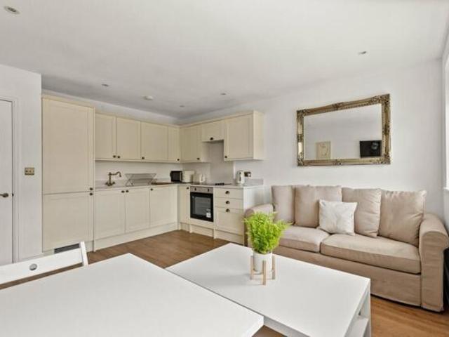 For Sale 10 Bedroom Shared Living/roommate Folkestone Kent DS100456353