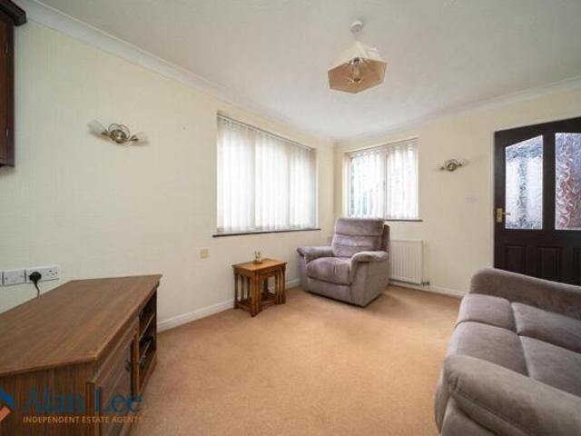 For Sale 1 Bedroom Apartment Macclesfield Cheshire East DS98649364