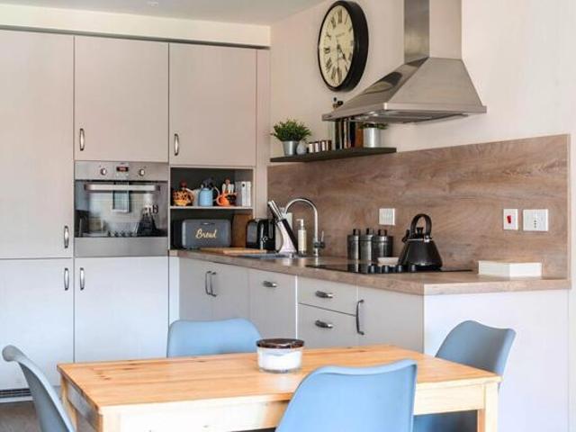 For Sale 1 Bedroom Apartment Midhurst West Sussex DLS101796796