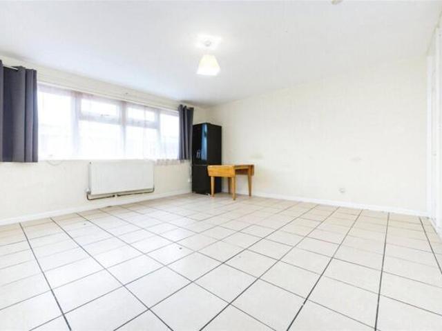 For Sale 1 Bedroom Apartment Milton Keynes Milton Keynes DS99437099