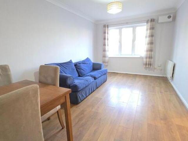 For Sale 1 Bedroom Apartment Newbury West Berkshire DS101678310