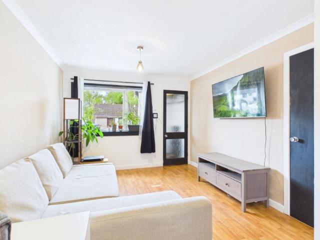 For Sale 1 Bedroom Apartment Aviemore Aviemore DS102243223