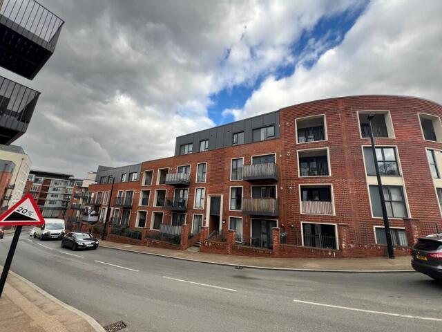 For Sale 1 Bedroom Apartment Buckinghamshire Buckinghamshire DLS89635001