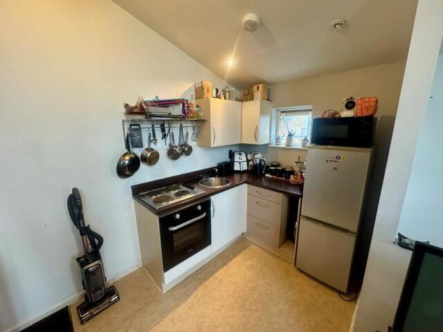 For Sale 1 Bedroom Apartment Burton On Trent Staffordshire DS98649261