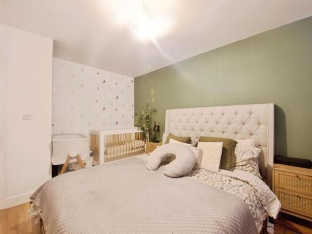 For Sale 1 Bedroom Apartment Barking Essex Greater London DS101678121