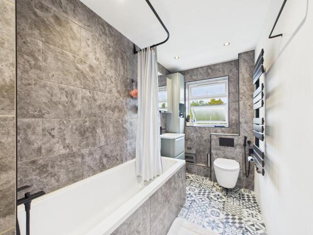 For Sale 1 Bedroom Apartment Beckenham Greater London DLS99952403