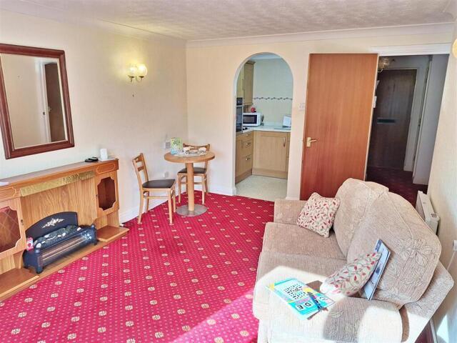 For Sale 1 Bedroom Apartment Blackpool Lancashire DLS100057758