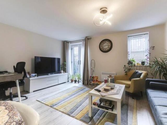 For Sale 1 Bedroom Apartment Bradford Bradford DLS100881441