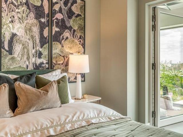 For Sale 1 Bedroom Apartment Brentford London DLS96174046
