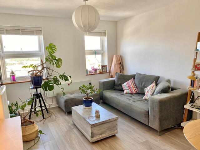 For Sale 1 Bedroom Apartment Brighton East Sussex DLS92789014