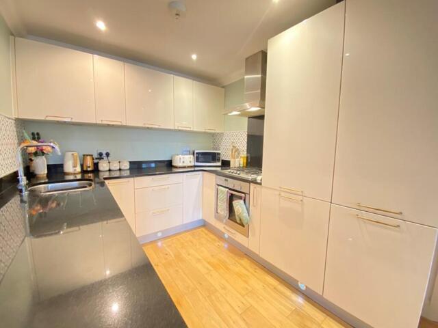 For Sale 1 Bedroom Apartment Bromley Greater London DLS98718284