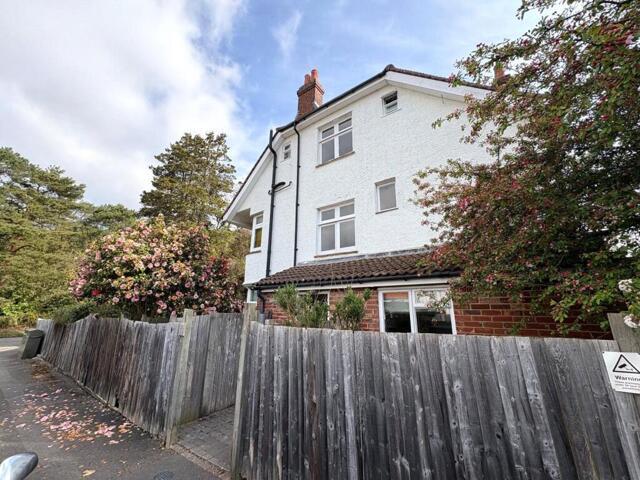 For Sale 1 Bedroom Apartment Camberley Surrey DLS98404459