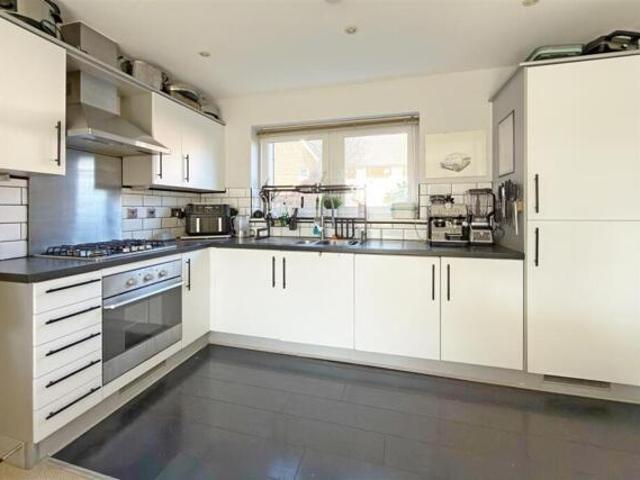 For Sale 1 Bedroom Apartment Chelmsford Essex DLS101675288