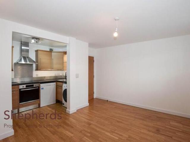 For Sale 1 Bedroom Apartment Cheshunt Hertfordshire DS101351729