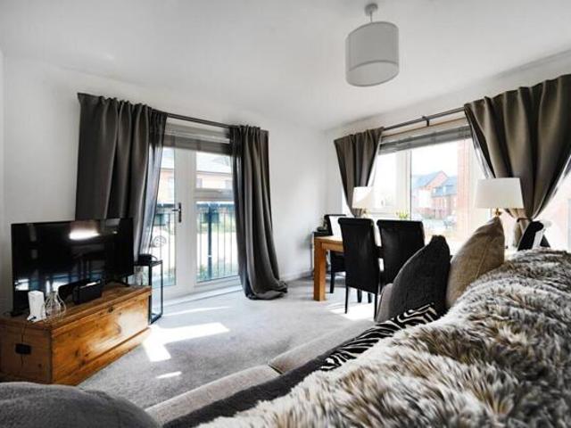 For Sale 1 Bedroom Apartment Chichester West Sussex DS100987949