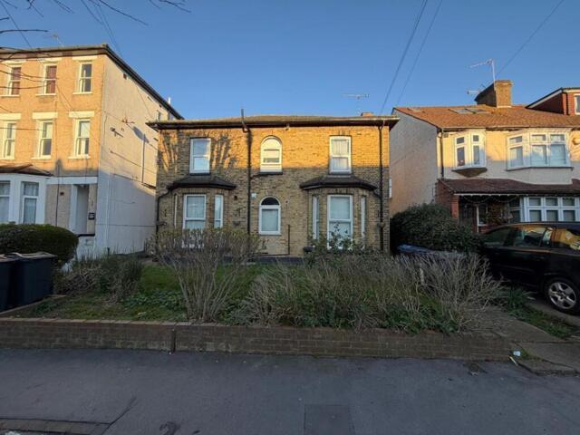 For Sale 1 Bedroom Apartment Croydon Greater London DS100540562