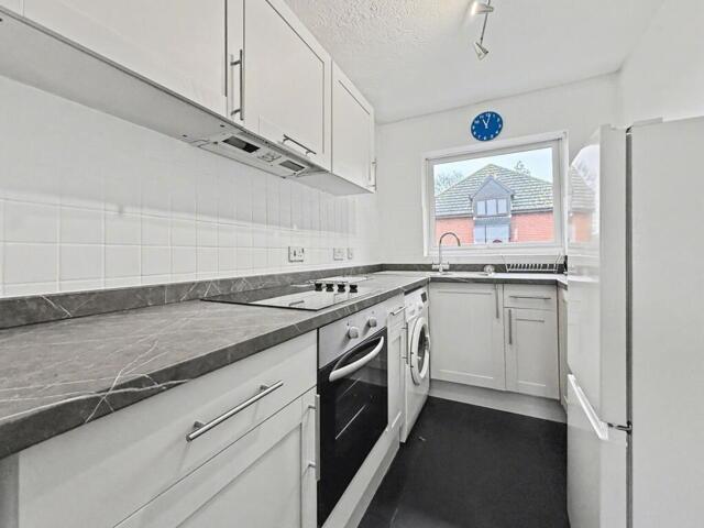 For Sale 1 Bedroom Apartment East Sussex East Sussex DS100263230