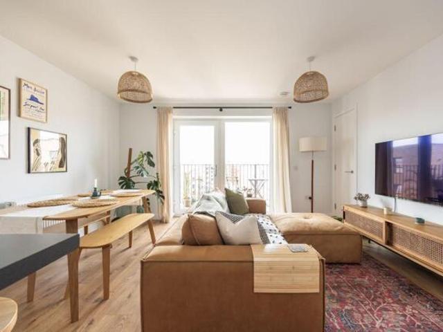 For Sale 1 Bedroom Apartment Edinburgh City Of Edinburgh DS90384751