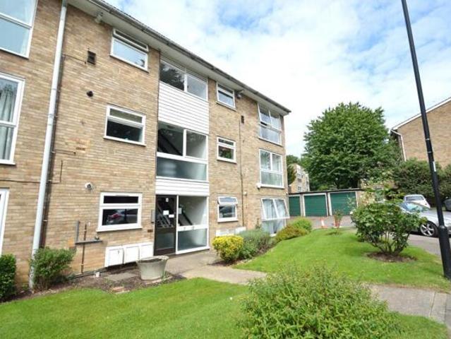 For Sale 1 Bedroom Apartment Enfield Great London DS100132421