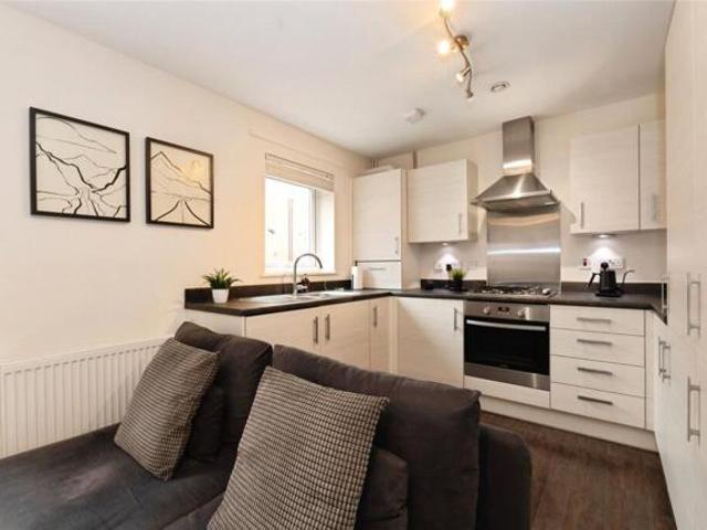 For Sale 1 Bedroom Apartment Epsom Surrey DS101955336