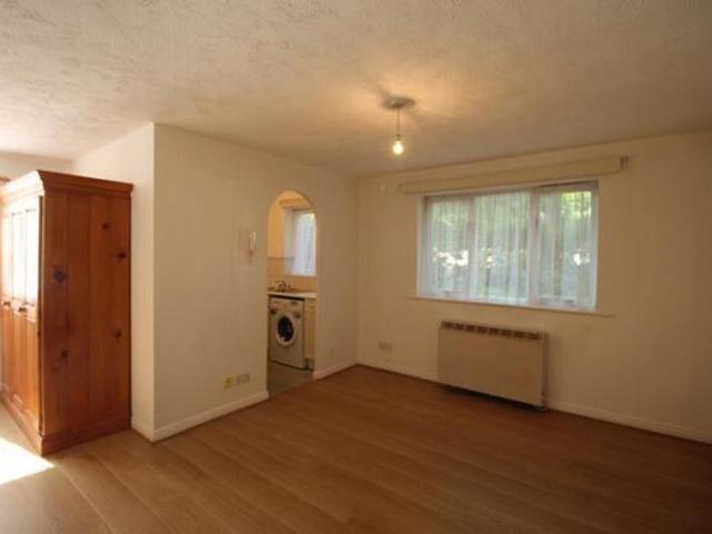 For Sale 1 Bedroom Apartment Epping Essex DLS98477287