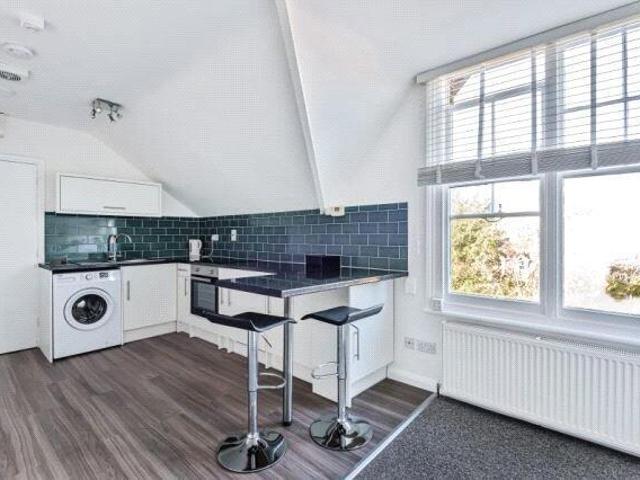 For Sale 1 Bedroom Apartment Guildford Surrey DS101931347
