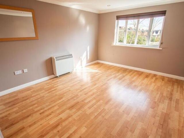 For Sale 1 Bedroom Apartment Guildford Surrey DS101025395