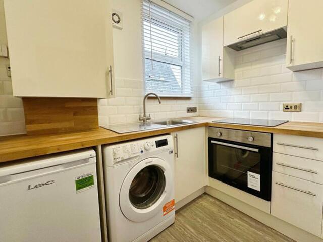 For Sale 1 Bedroom Apartment Greater Manchester Greater Manchester DS101231740