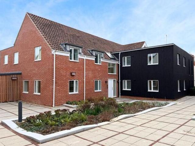 For Sale 1 Bedroom Apartment Hadleigh Hadleigh DLS100881489