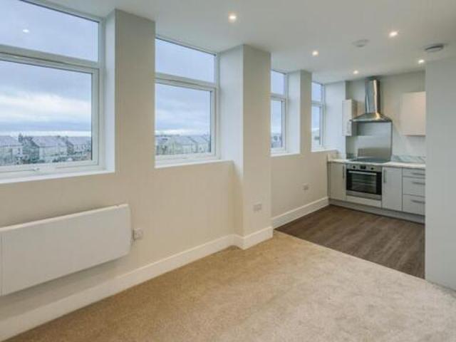 For Sale 1 Bedroom Apartment Halifax Calderdale DLS101677734