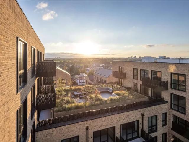 For Sale 1 Bedroom Apartment Hanwell London DLS102596425