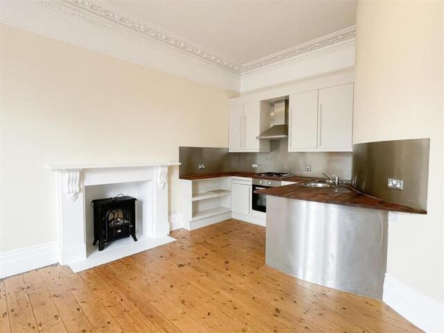 For Sale 1 Bedroom Apartment Hastings East Sussex DLS101996056