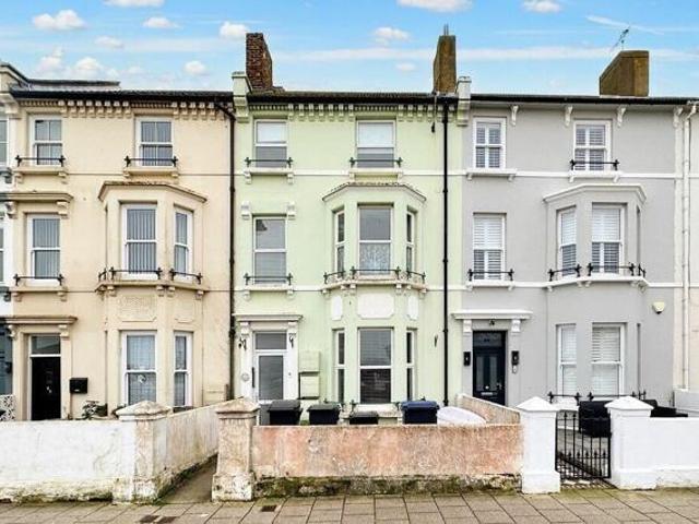 For Sale 1 Bedroom Apartment Herne Bay Kent DS98718252