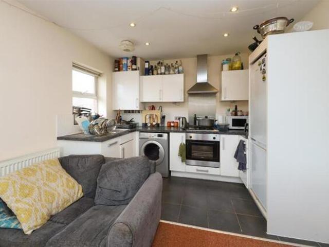 For Sale 1 Bedroom Apartment Hillingdon Greater London DS101675463