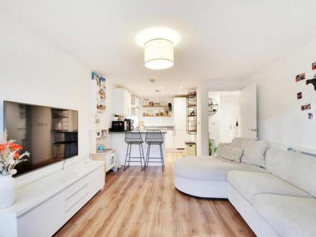 For Sale 1 Bedroom Apartment Kent Kent DLS100503239