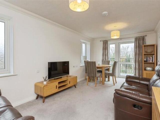 For Sale 1 Bedroom Apartment Kent Kent DLS101676476