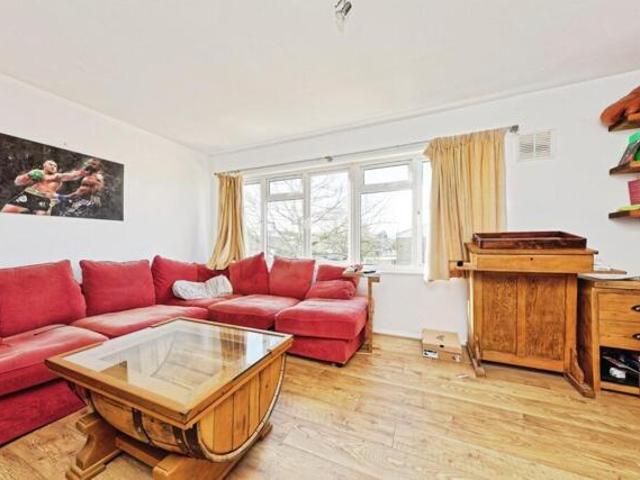 For Sale 1 Bedroom Apartment Kent Kent DLS101677737