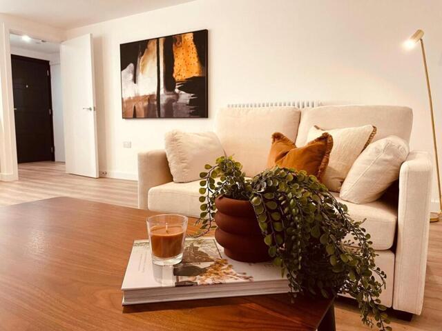 For Sale 1 Bedroom Apartment Leeds Leeds DS101678264