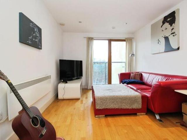 For Sale 1 Bedroom Apartment Leeds Leeds DS99290522