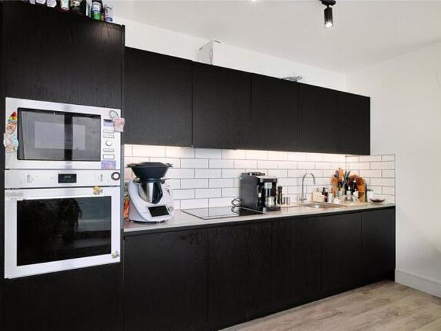For Sale 1 Bedroom Apartment London Greater London DLS98386927