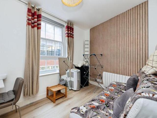 For Sale 1 Bedroom Apartment London Greater London DLS99237351