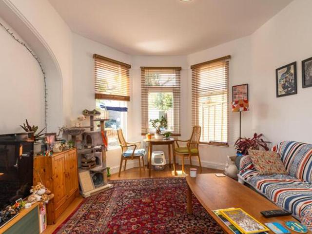 For Sale 1 Bedroom Apartment London Greater London DLS101678554
