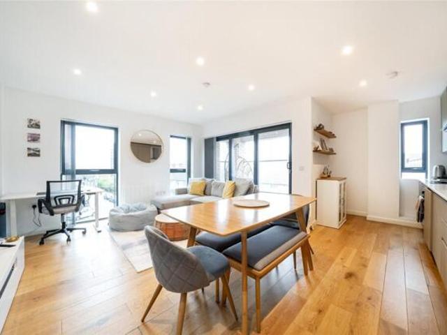 For Sale 1 Bedroom Apartment London Greater London DS101931965