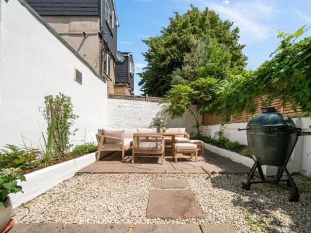 For Sale 1 Bedroom Apartment London Greater London DS99437172