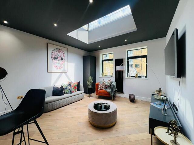 For Sale 1 Bedroom Apartment Londres Great London DLS99952082