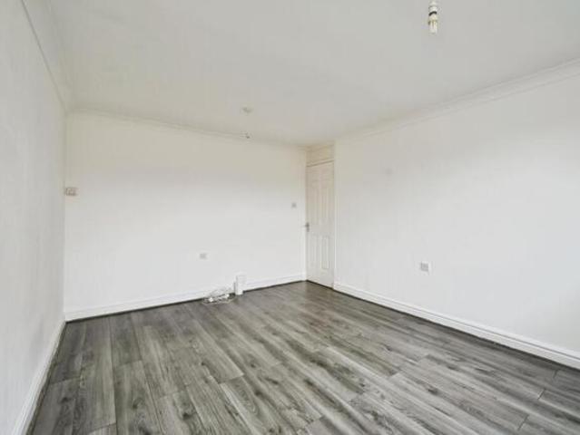 For Sale 1 Bedroom Apartment Londres Greater London DLS98864691